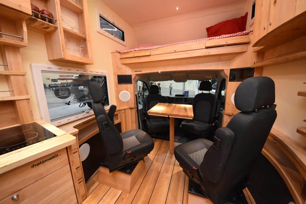 Holzmobil-Wohnmobil: Alles aus Holz - Reisemobil International